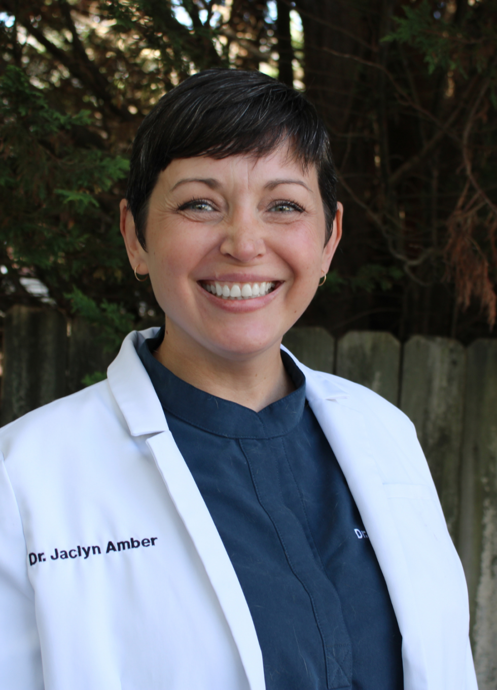 Meet Our Doctors & Staff - White Oak Veterinary Hospital